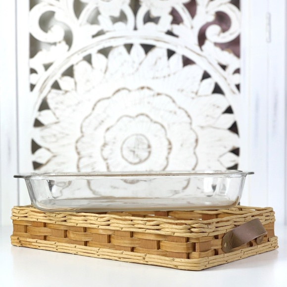 Pyrex | Kitchen | Vintage Pyrex 233 Casserole Dish And Wood Tray | Poshmark